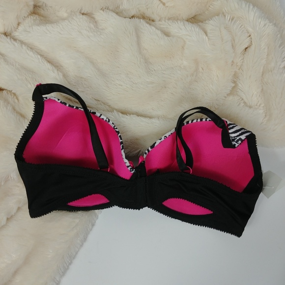 Black Fuchsia by Secret Lace | Intimates & Sleepwear | Black Fuchsia By ...